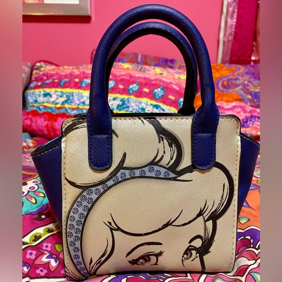 Disney | Bags | Authentic Disney Cinderella Mini Mod Handbag Purse ...